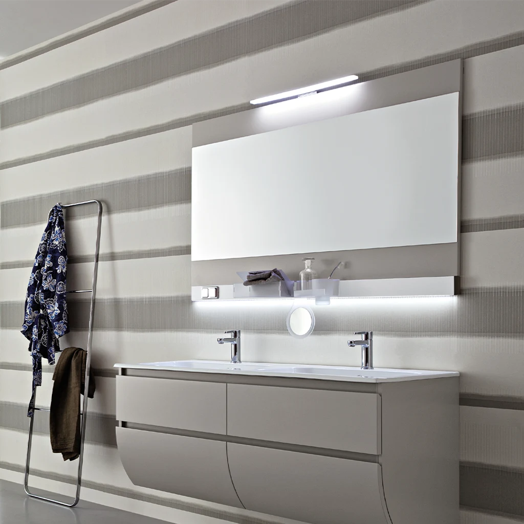 Venus: steel LED lamp from mirror 5.3W 24V DC